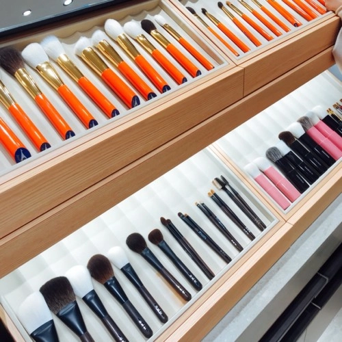 【リピーター様向け】パーソナルカラーを使った黄金比率メイクレッスン | Profelier（プロフェリエ）